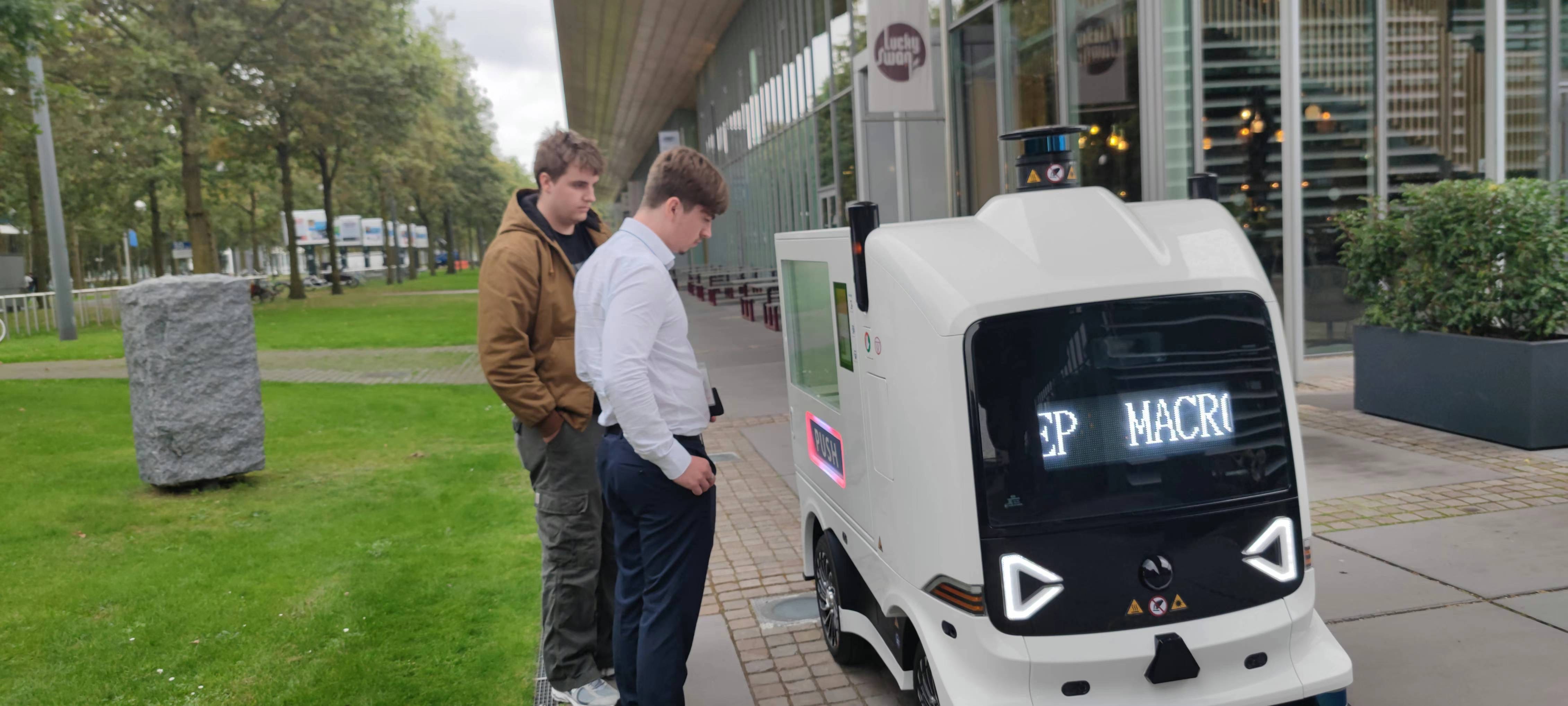 Autonome mobiele robots - Macrostep BV